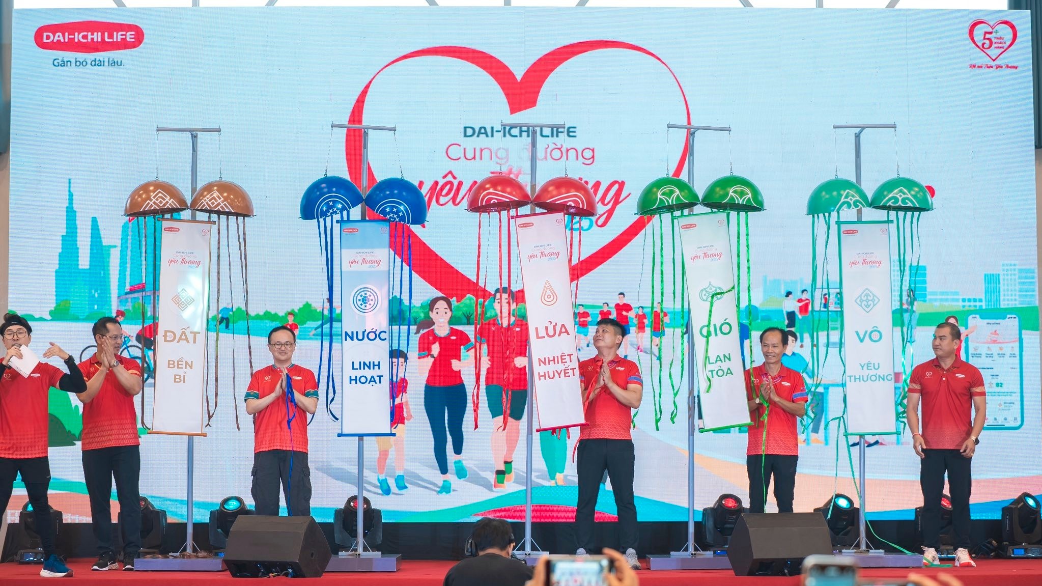 Dai-ichi Life Việt Nam chính thức phát động Chương trình “Dai-ichi Life ...